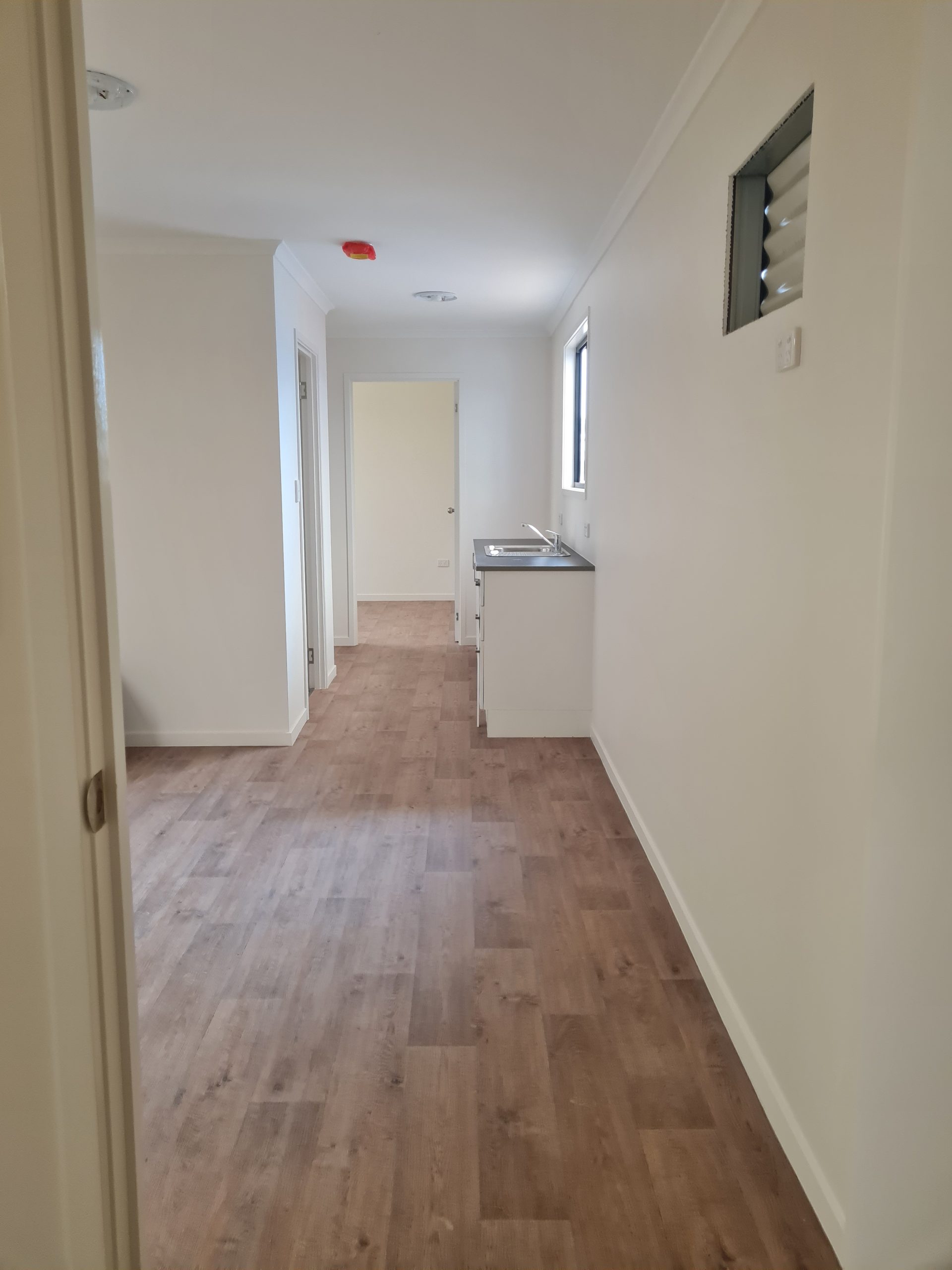 The Courtney – Off the Grid - PennyGranny™